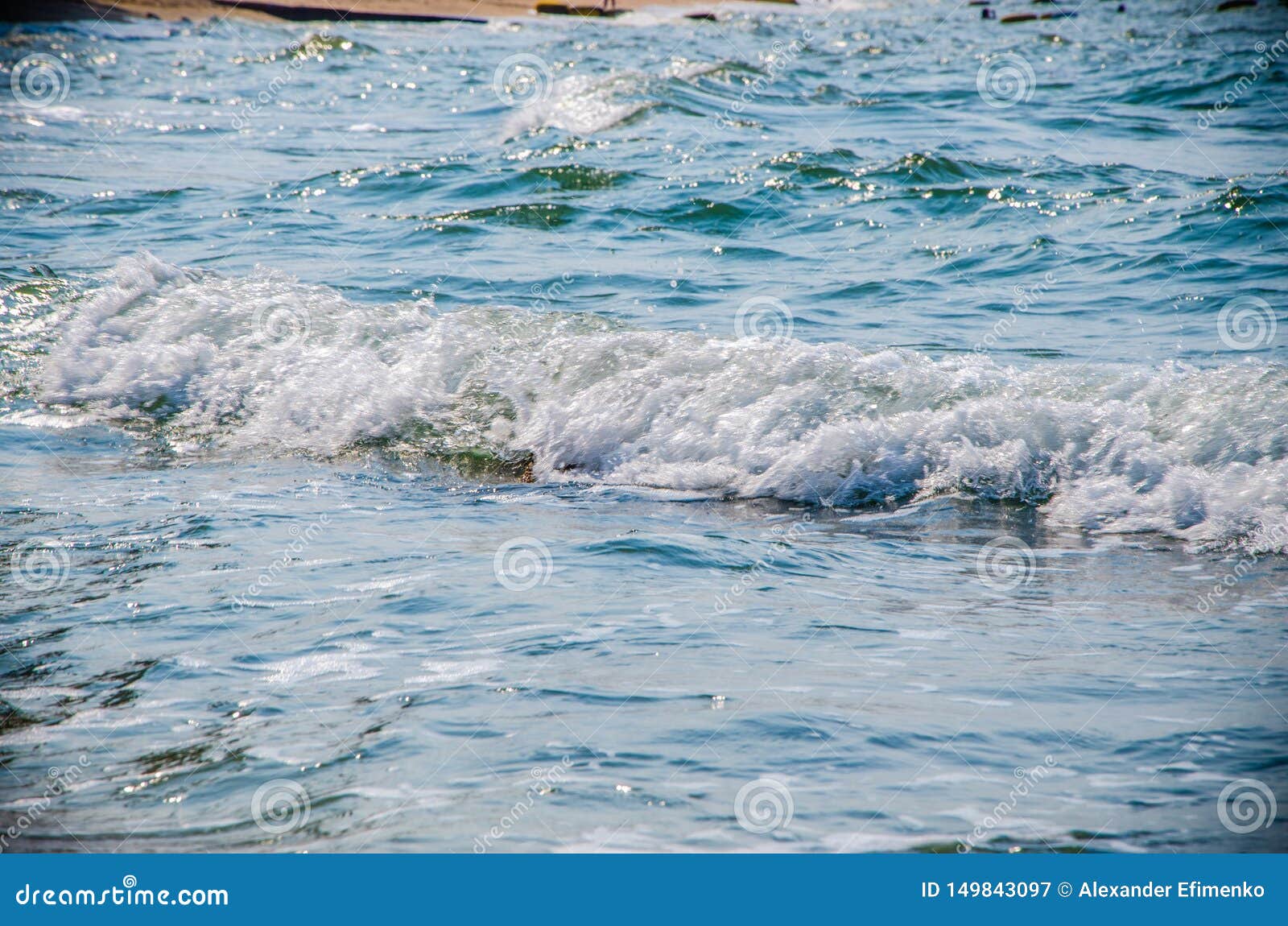 Ocean Waves Breaking on the Rocks on the Shore Stock Image - Image of ...