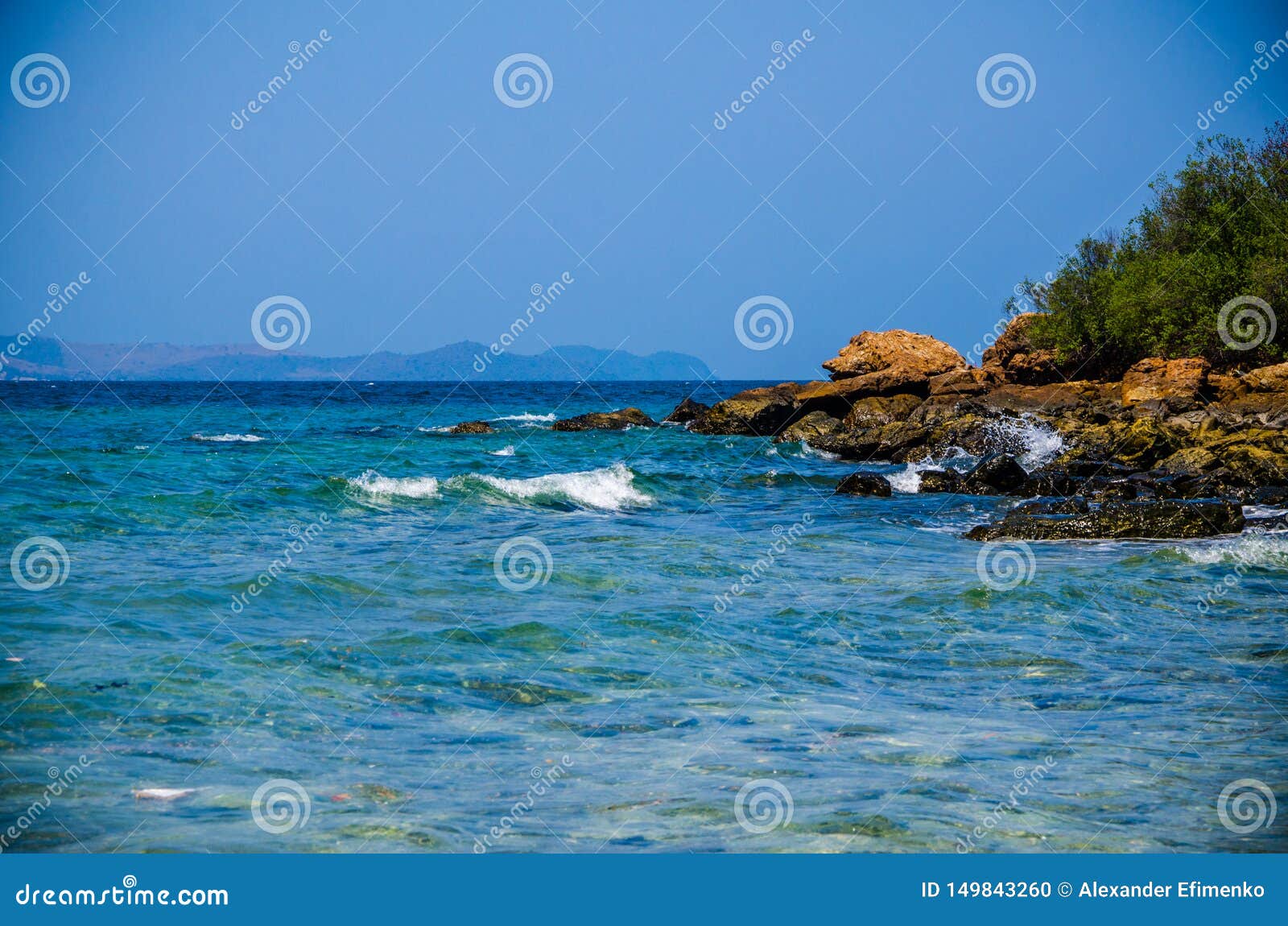 Ocean Waves Breaking on the Rocks on the Shore Stock Photo - Image of ...