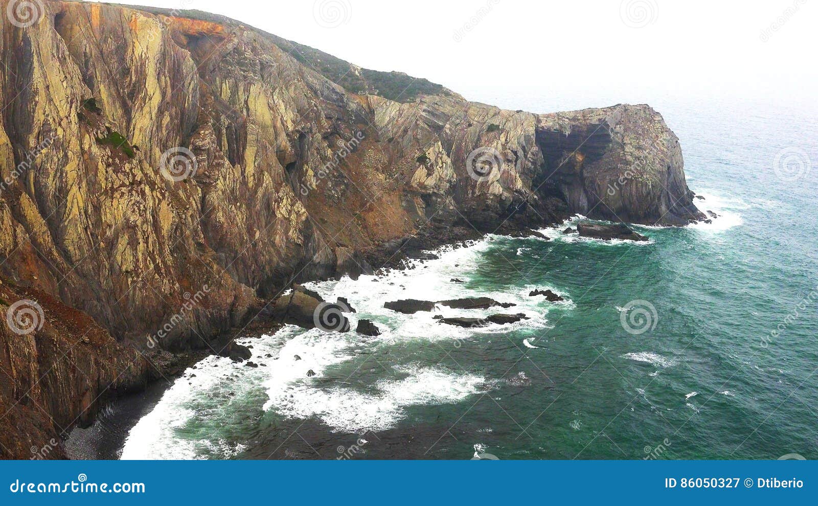 Ocean Waves Hit Cliffs during Fog Stock Image - Image of cliff, cloudy ...
