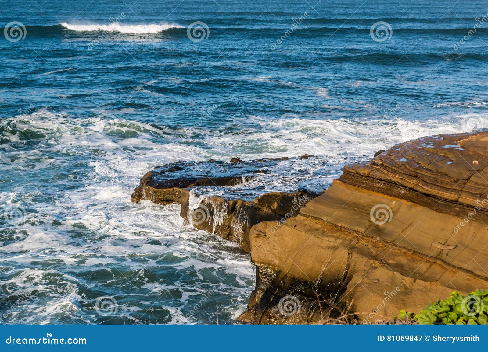 Ocean Waves and Rock Formations at Sunset Cliffs Stock Image - Image of ...
