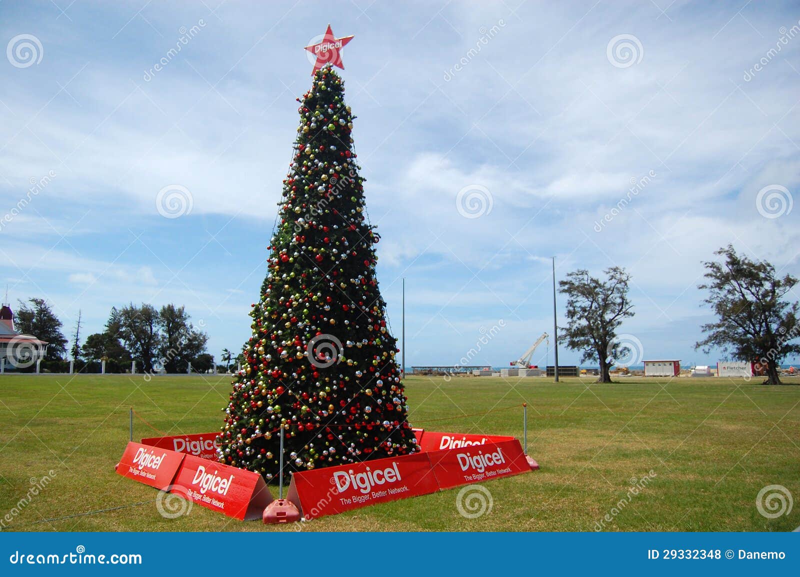 Oceania christmas tree editorial stock photo. Image of oceania - 29332348
