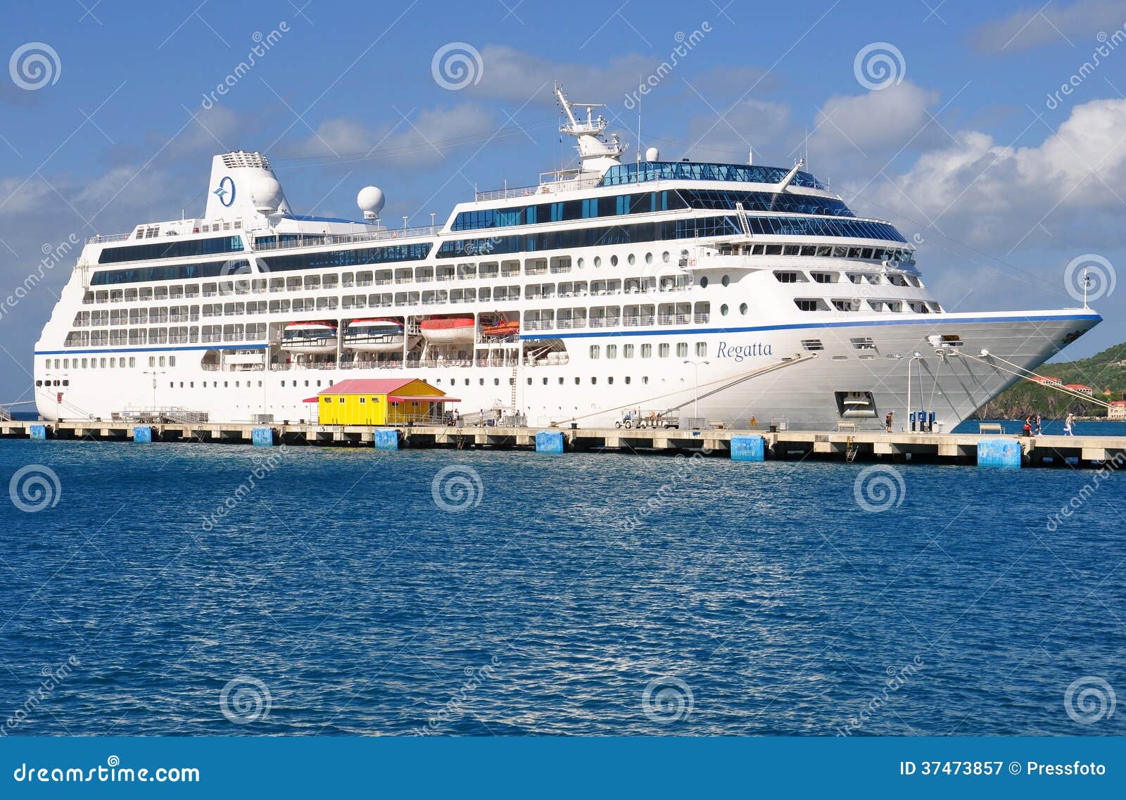 Oceania Regatta editorial photography. Image of boat - 37473857