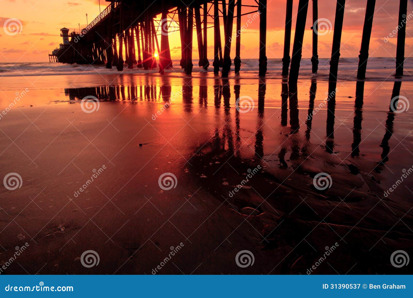 Oceanside Pier stock image. Image of pier, seascape, water - 31390537