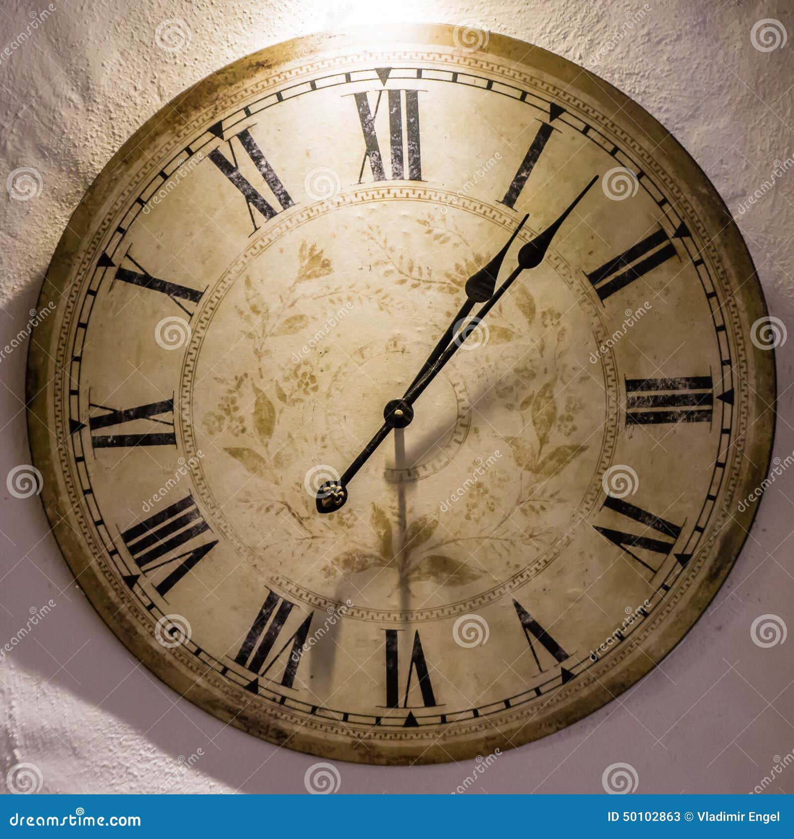 Oclock Clock Time Old Clock Stock Image - Image of idea, concrete: 50102863