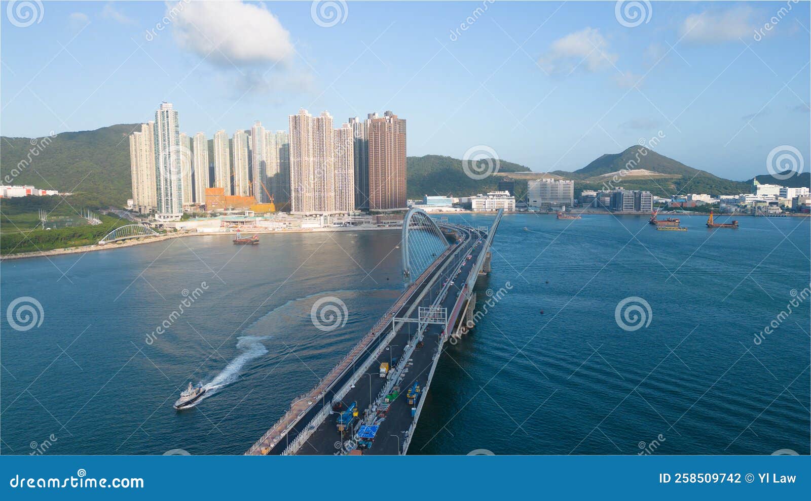 5 Oct 2022 Cross Harbor Bridge Under Construction, Tseung Kwan O ...