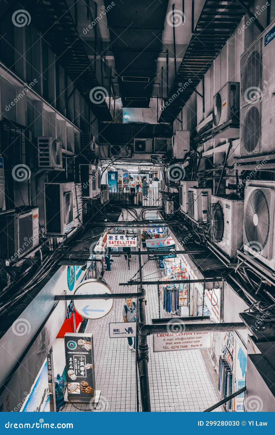 Oct 29 2023 the Hall Way of the Old Shipping Mall Building, Hk ...