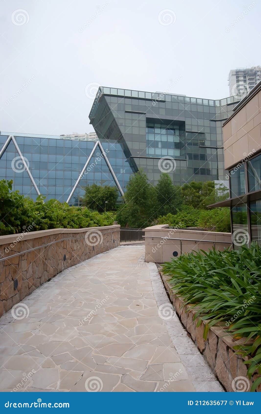 The Modern Courtyard at the Cyberport , Hk 15 Oct 2006 Editorial ...