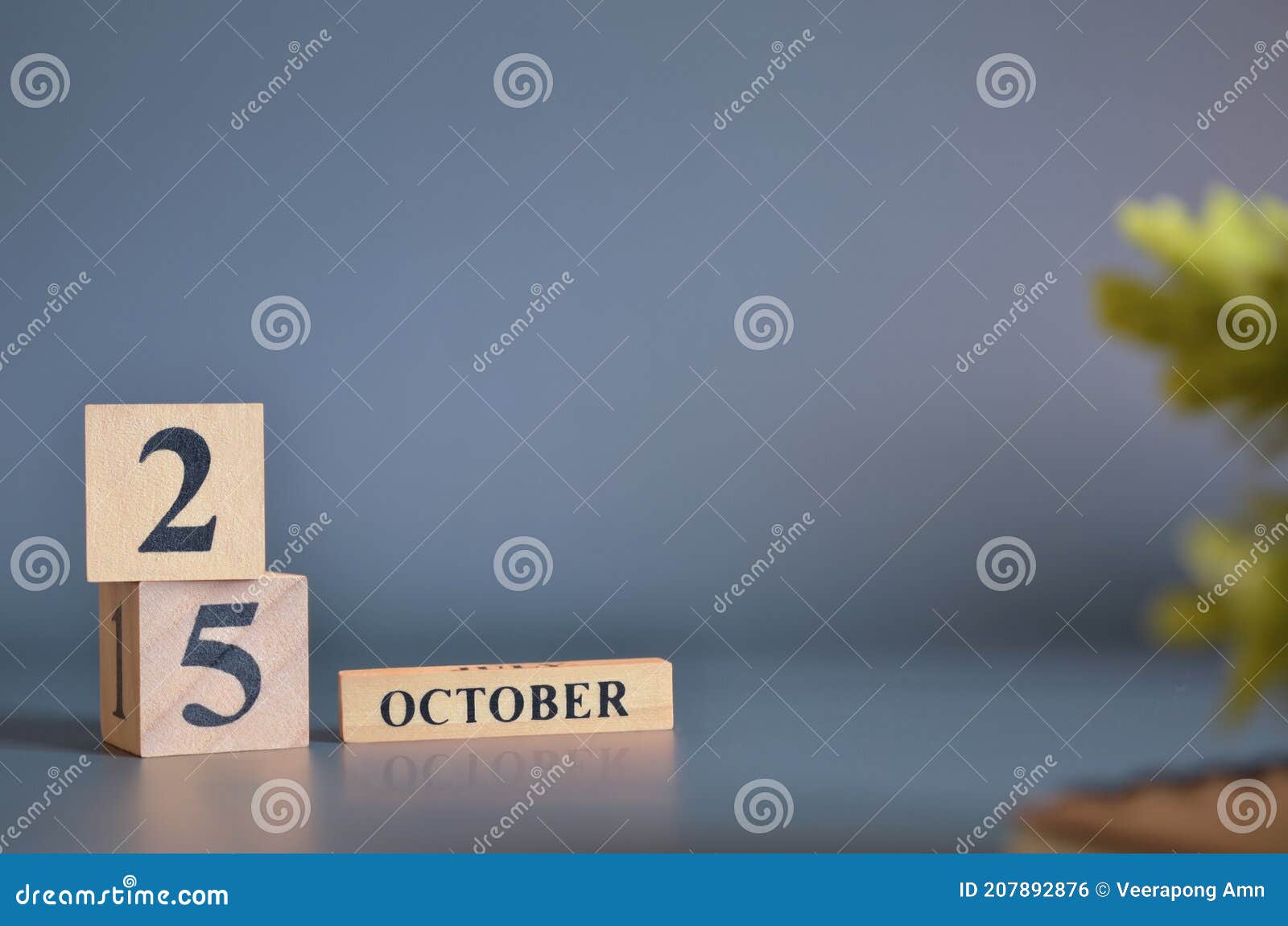 October 25, Cover in the Evening Time, Date Design with Number Cube for ...