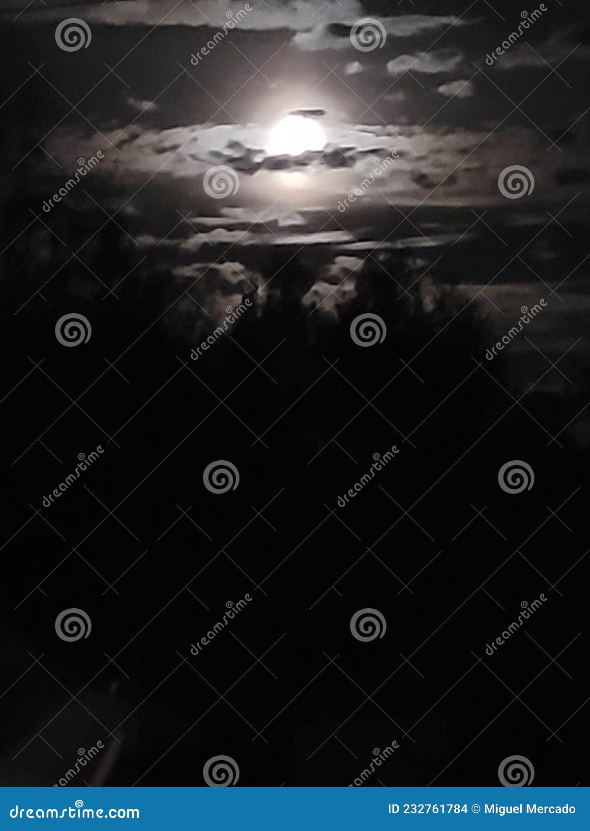 October Night Sky Bright MoonÂ°â—‹ Stock Photo - Image of moon, night ...