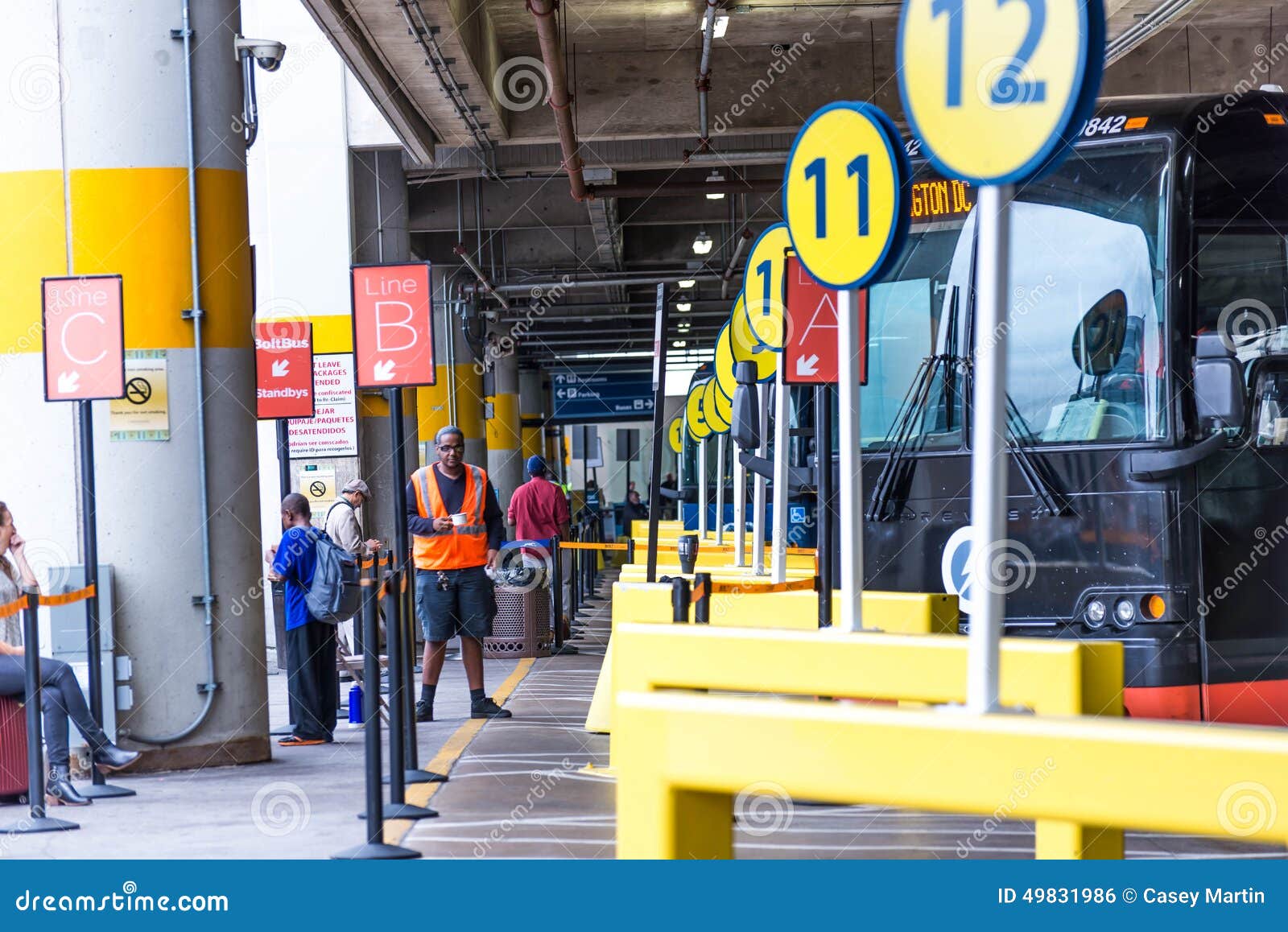 October 3, 2014: Washington, DC Union Station Bus Terminal Editorial ...