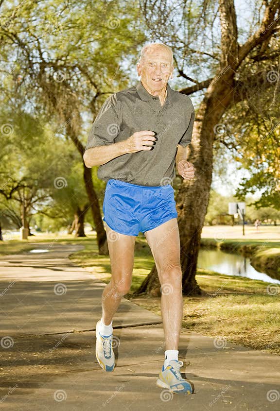Octogenarian Runner Athlete Stock Photo - Image of slim, retired: 7539076