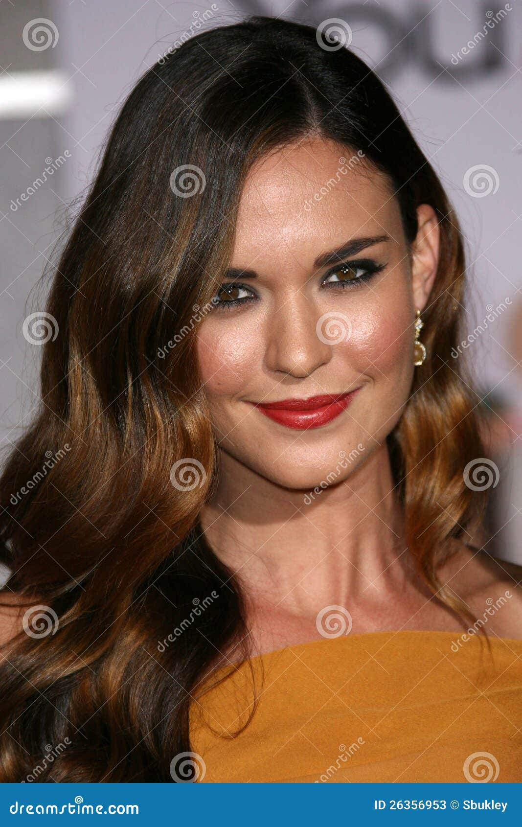 Odette Yustman editorial stock photo. Image of premiere - 26356953