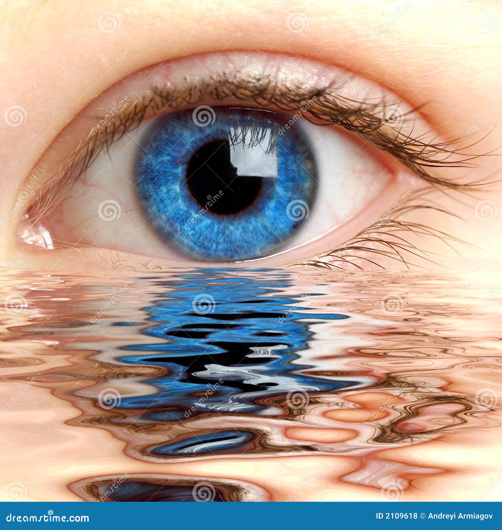 Oeil humain photo stock. Image du créateur, fronts, inspiration - 2109618