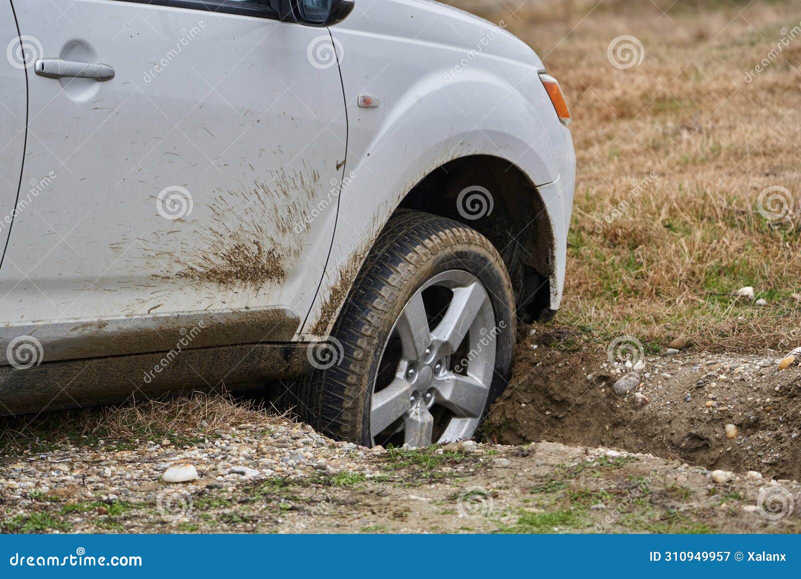 Off Road SUV Car Crashed in a Ditch Stock Image - Image of crash, drive ...