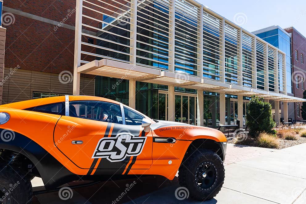 Off Road Vehicle in Front of the College of Engineering, Architecture ... Off Road Vehicle in Front of the College of Engineering, Architecture ...