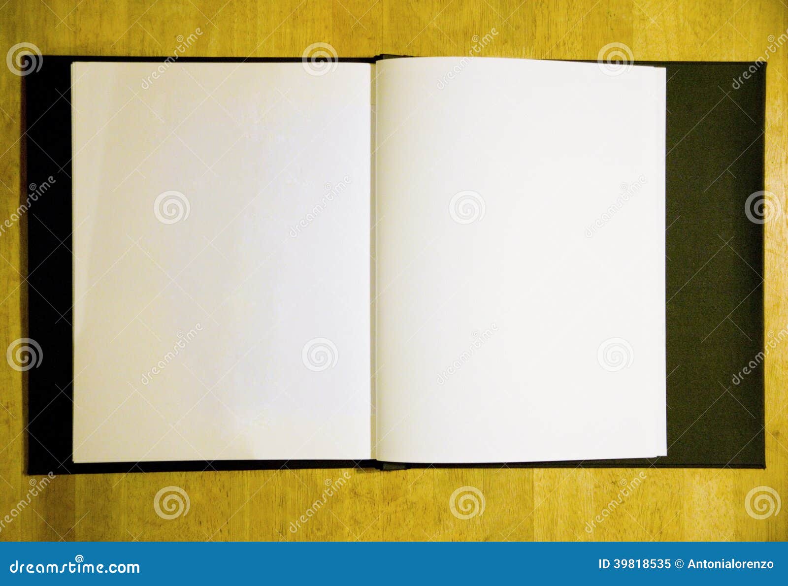 Offenes Buch stockbild. Bild von studie, geschichte, schreiben - 39818535