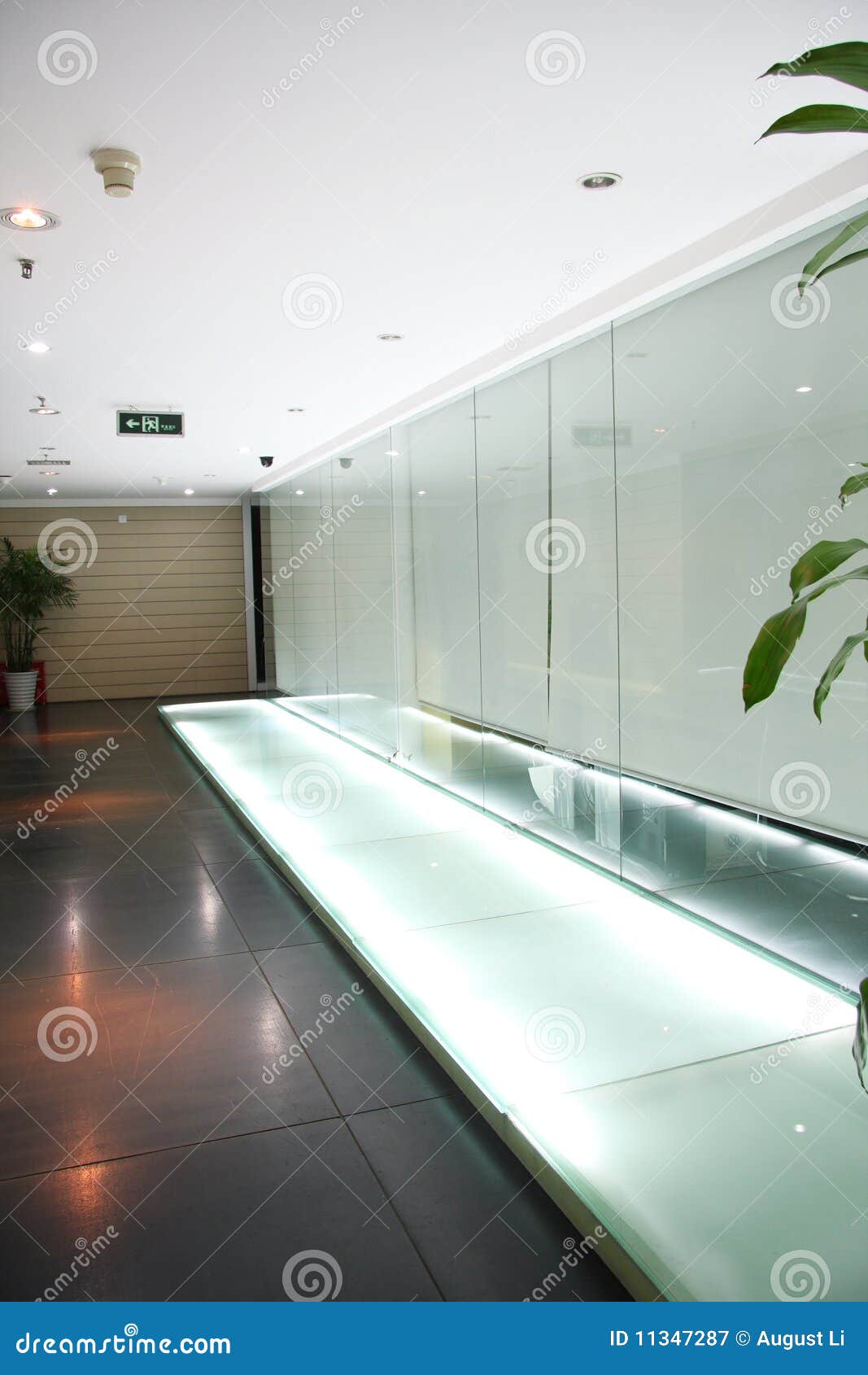 Office aisle stock image. Image of table, occupation - 11347287