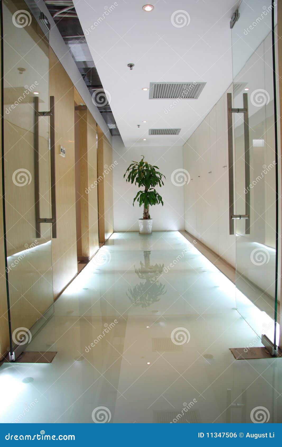 Office aisle stock photo. Image of aisle, corridor, office - 11347506