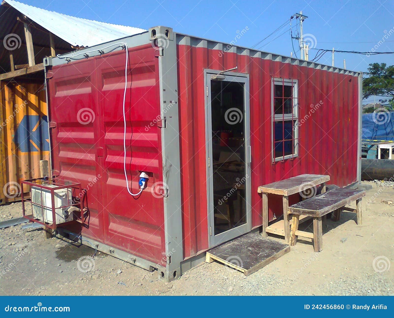 Container Portacamp Stock Photos - Free & Royalty-Free Stock Photos ...