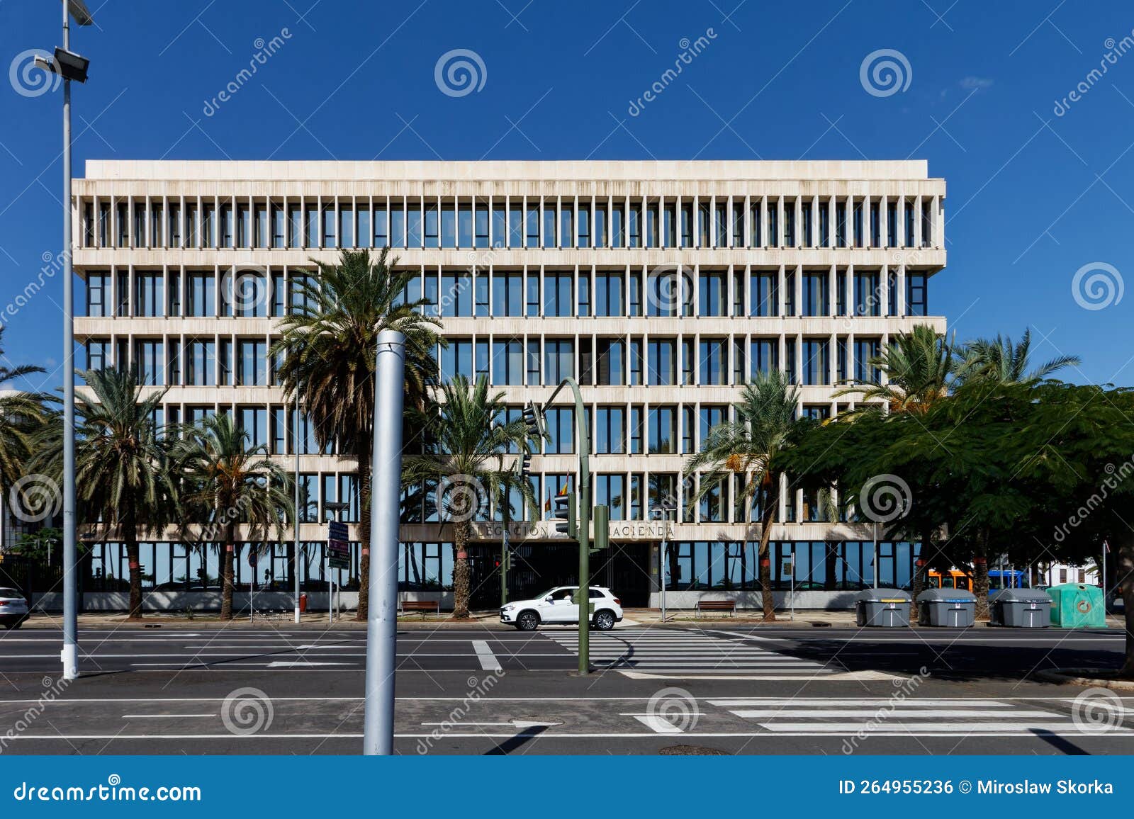 Office Building and the Street Editorial Photo - Image of blue, single ...