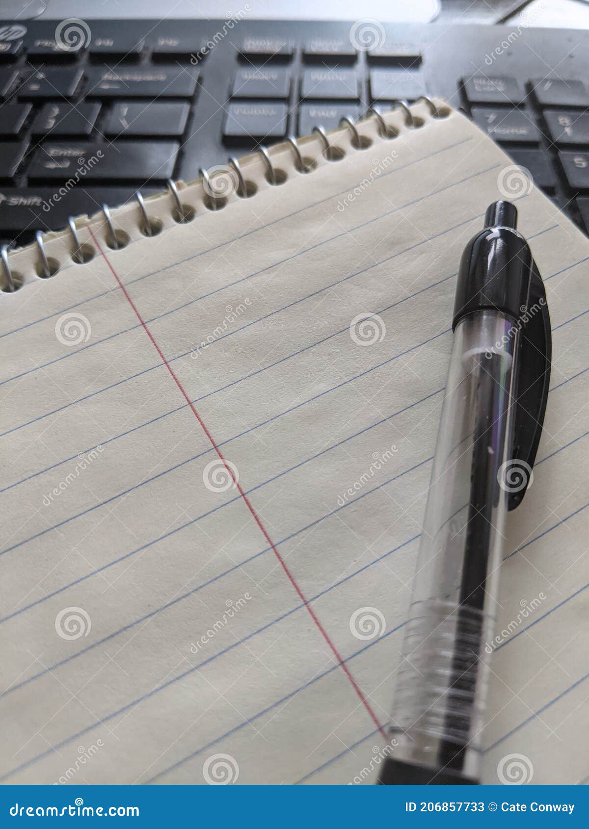 Office Keyboard, Notepad, Pen Stock Image - Image of office, notepad ...