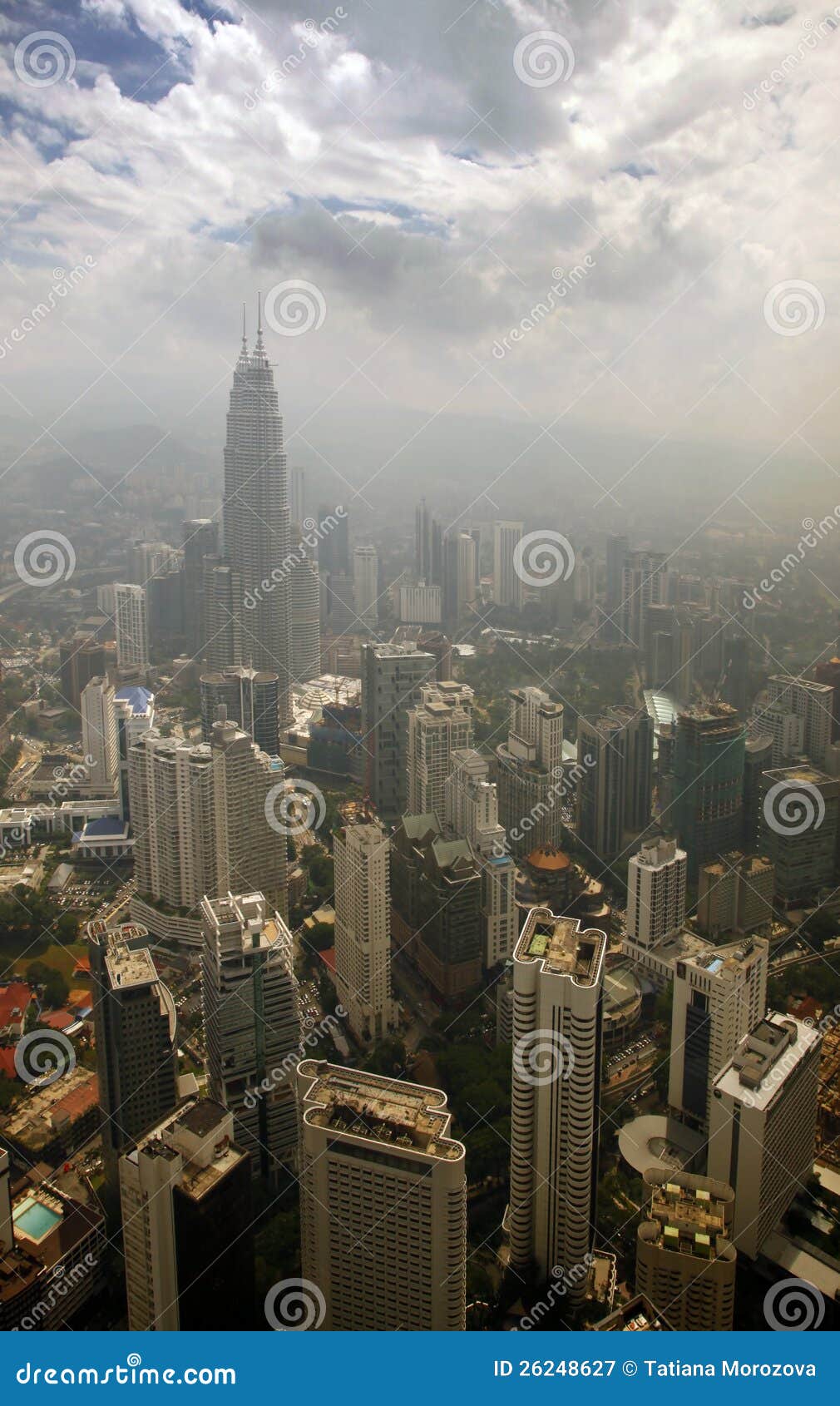 Office at Petronas Twin Towers Stock Image - Image of exteriori, asia ...