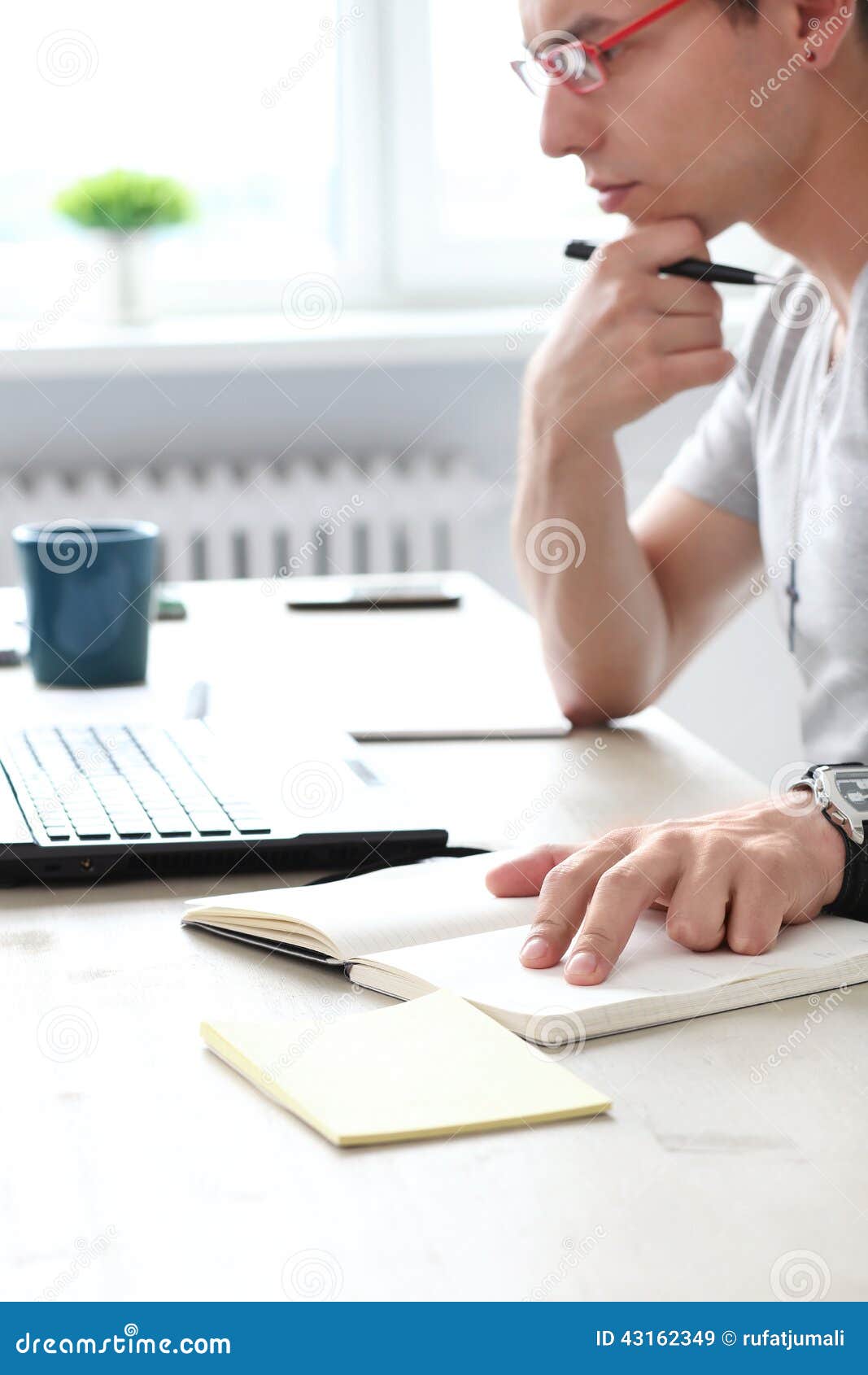 Office. Serious Man at Work Stock Image - Image of hair, gorgeous: 43162349