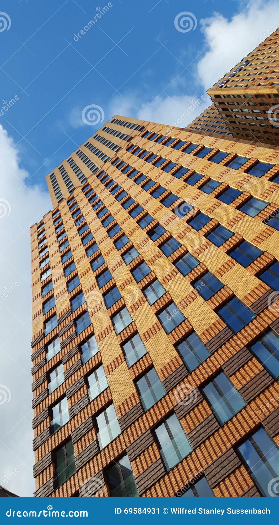 Office skyscraper stock image. Image of commerce, highrise - 69584931