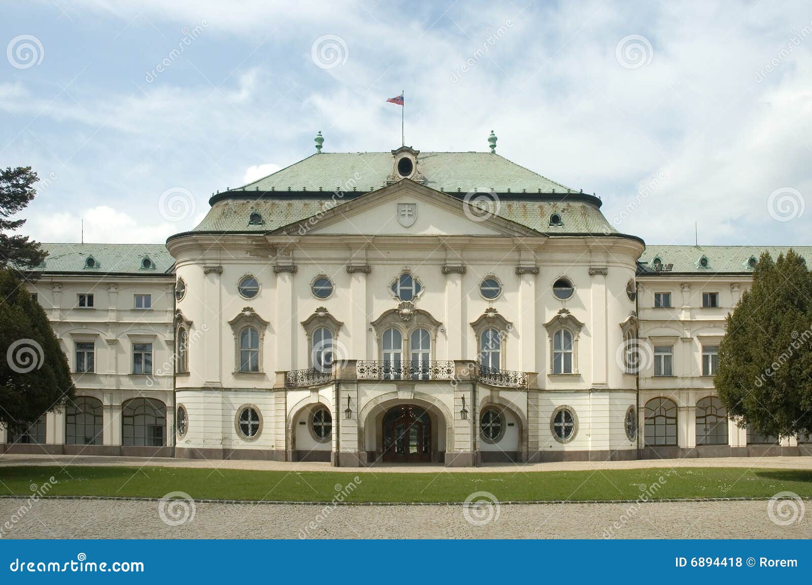 Office of Slovak Government Stock Photo - Image of president, patriot ...