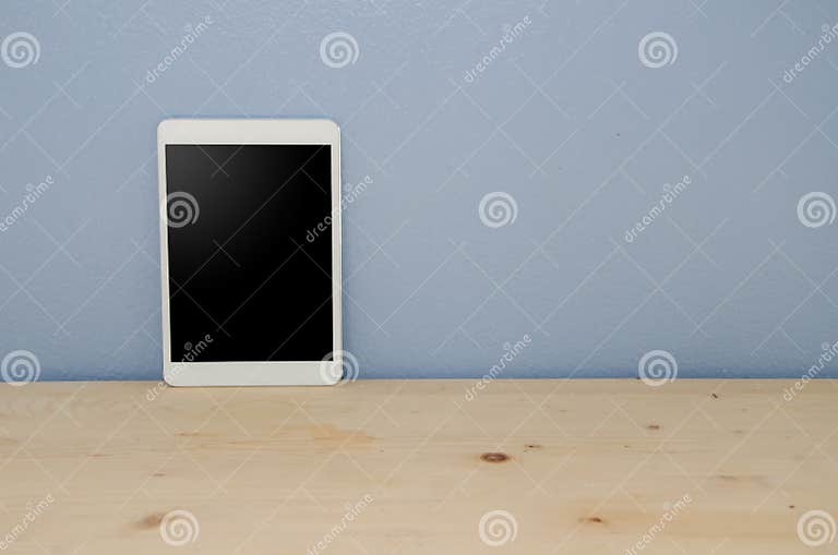 Office Table with White Notepad. View from Front with Notepad Sp Stock ...