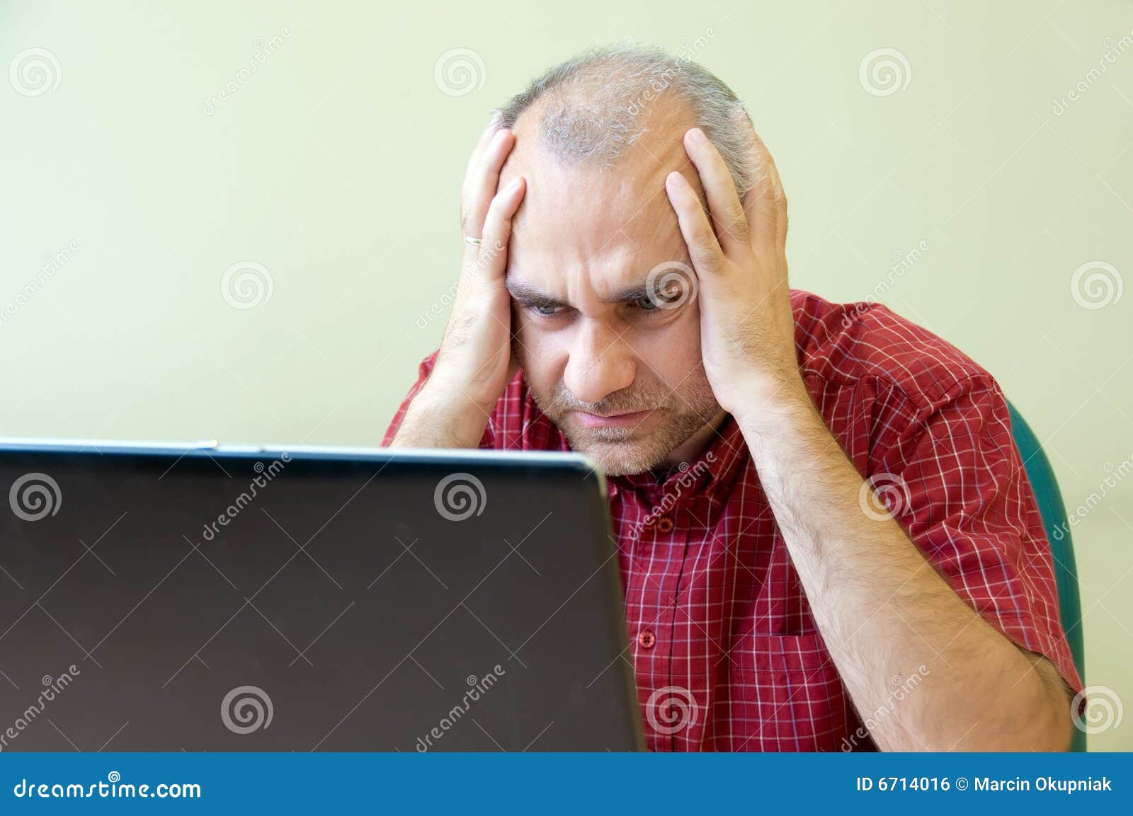 Office worker broken down stock photo. Image of call, broke - 6714016