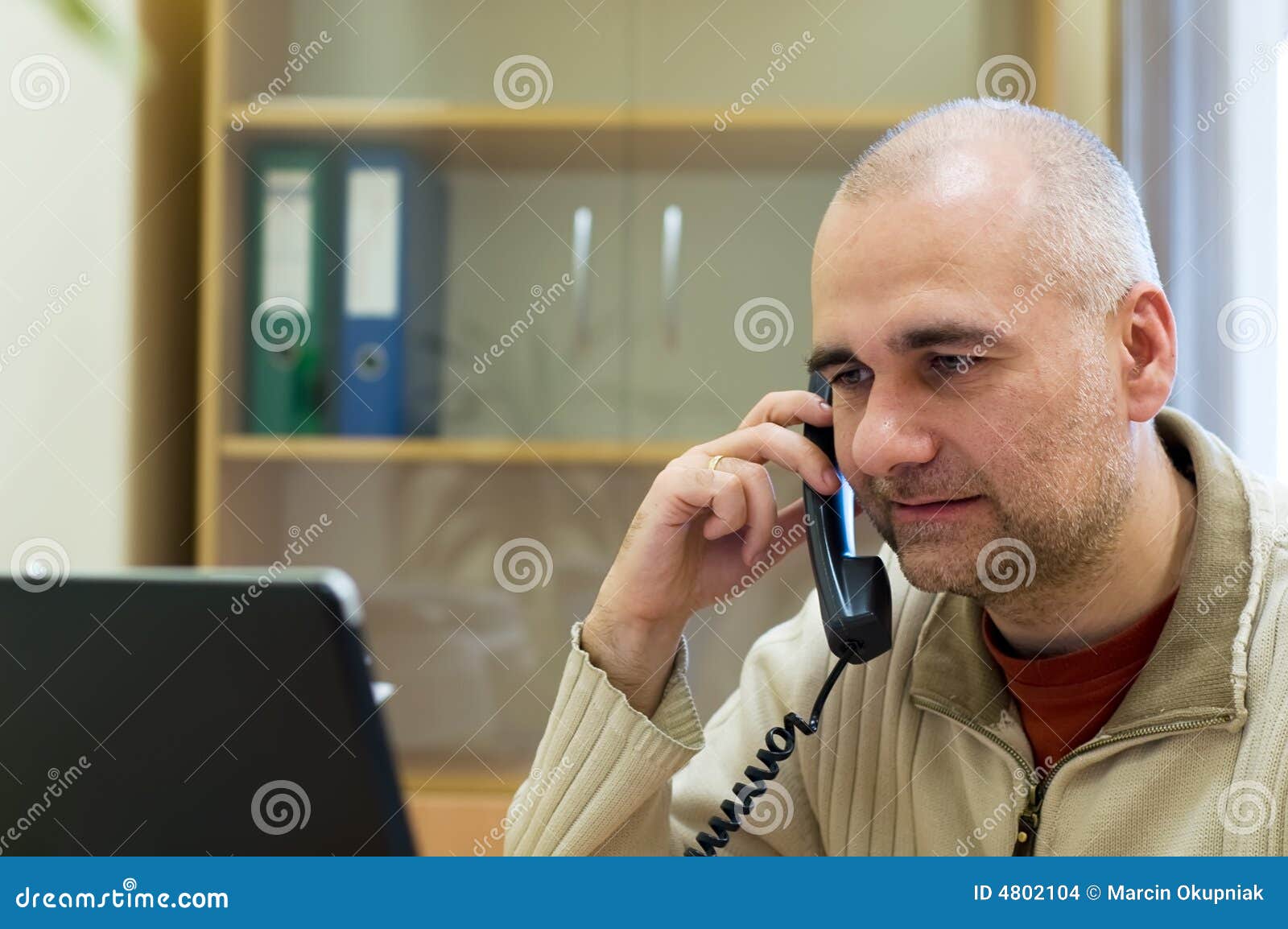 Office worker on the phone stock photo. Image of office - 4802104