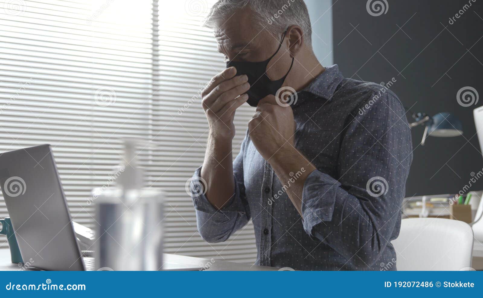 Office Worker Wearing a Protective Face Mask Stock Photo - Image of ...