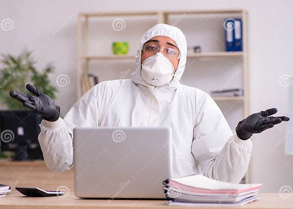 Office Worker Working in Quarantine Self-isolation Stock Photo - Image ...