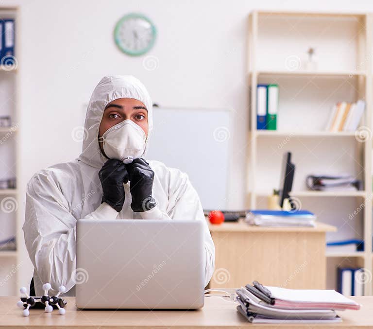 Office Worker Working in Quarantine Self-isolation Stock Photo - Image ...