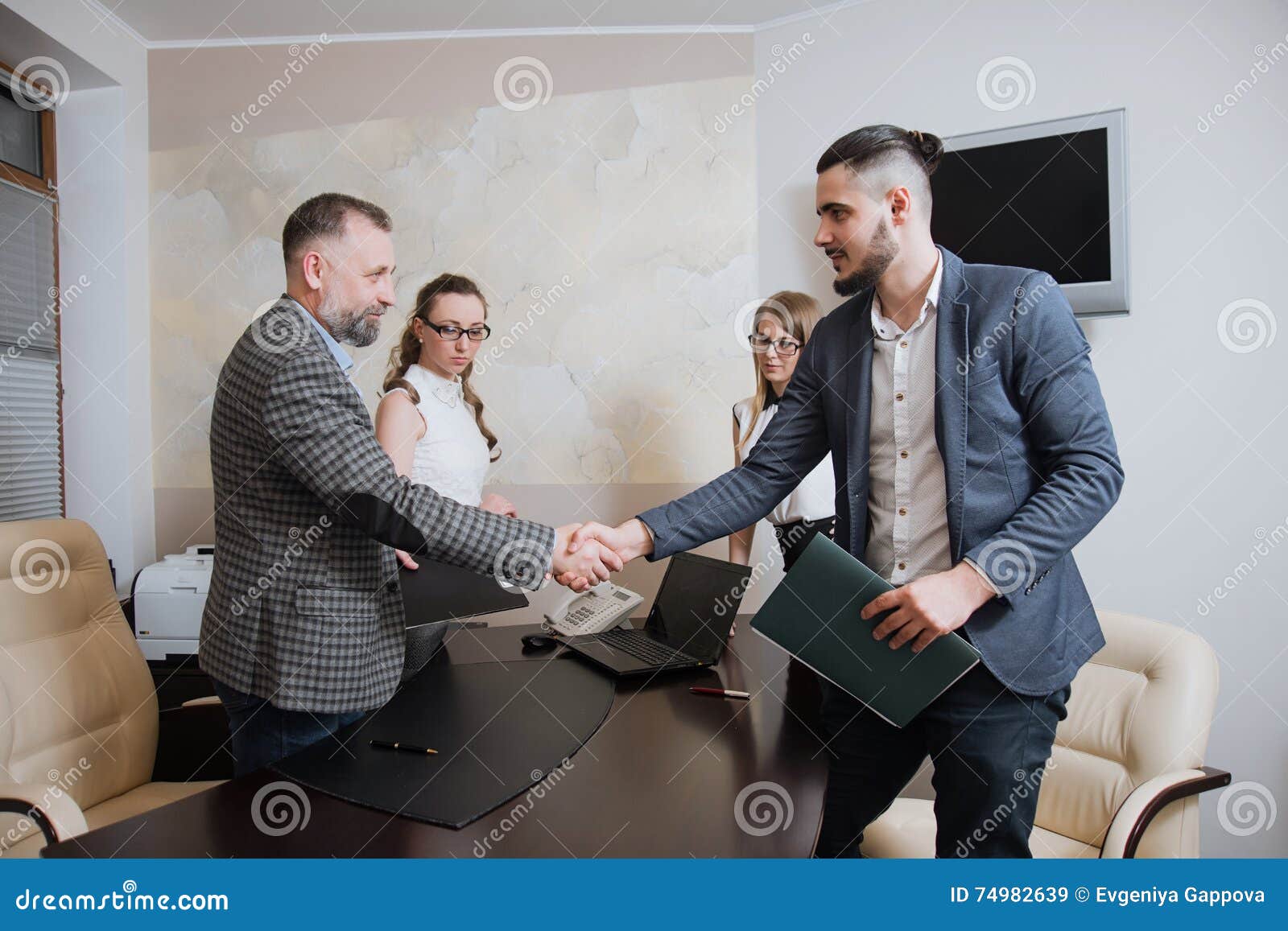 Office Workers Make the Deal, Sign the Agreement on Partnership Stock ...