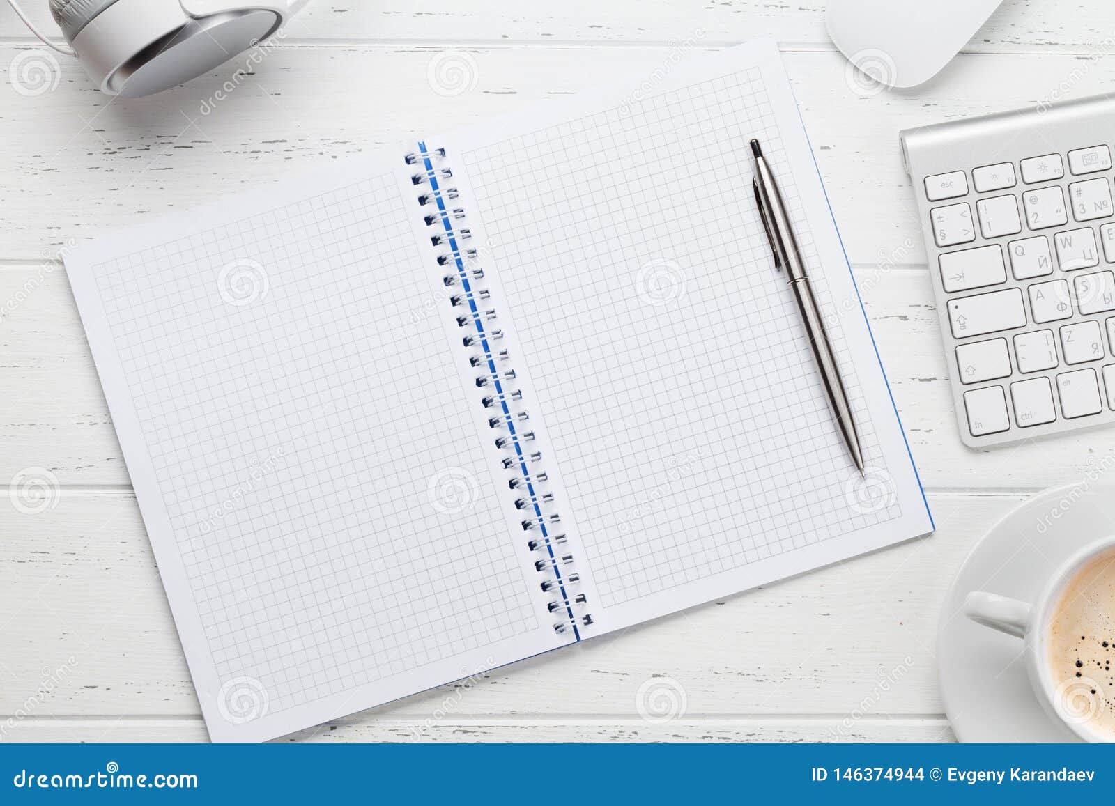 Office Workplace Table with Notepad Stock Photo - Image of mouse, note ...