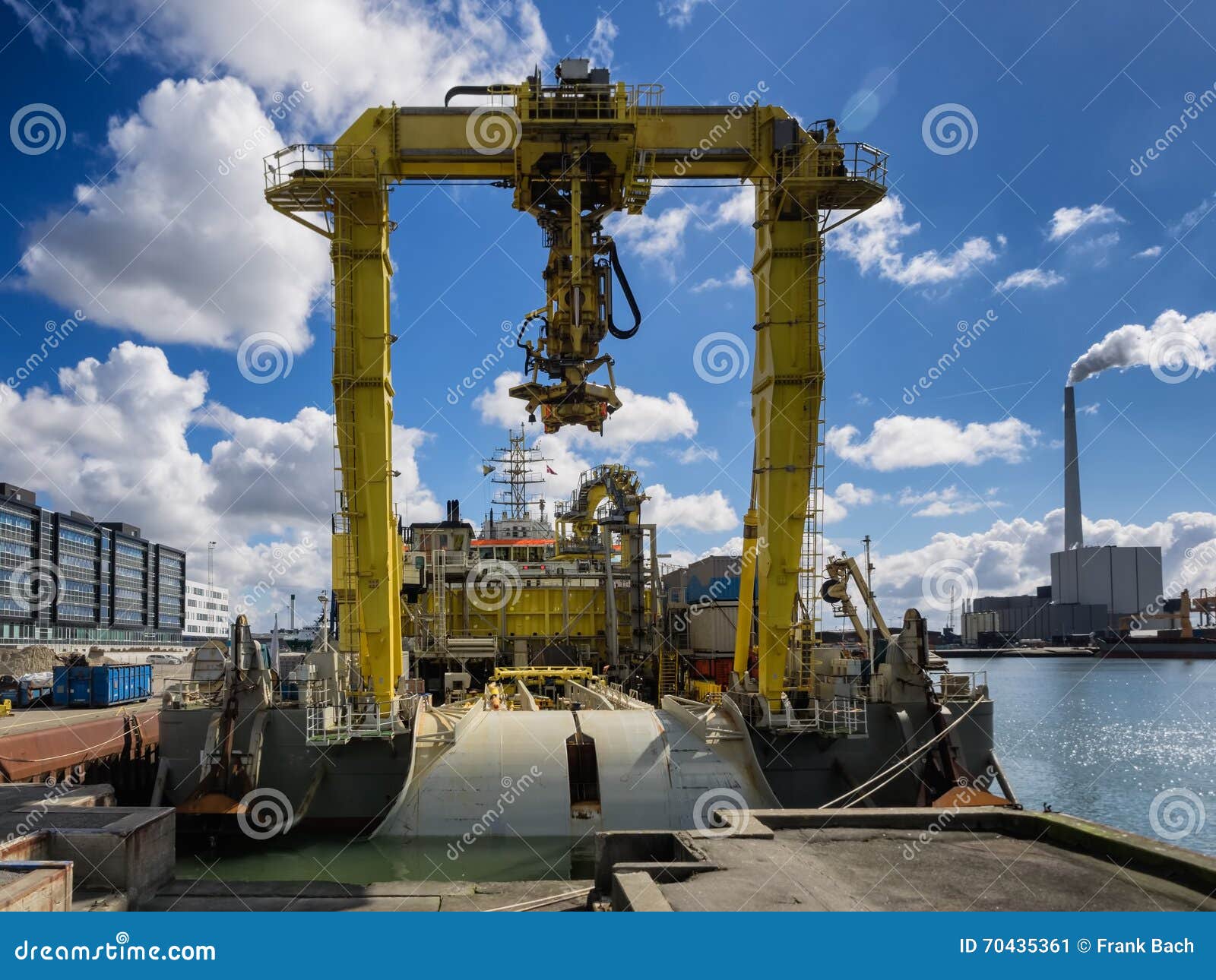 Offshore Cable Rig in Esbjerg Harbor, Denmark Stock Image - Image of ...