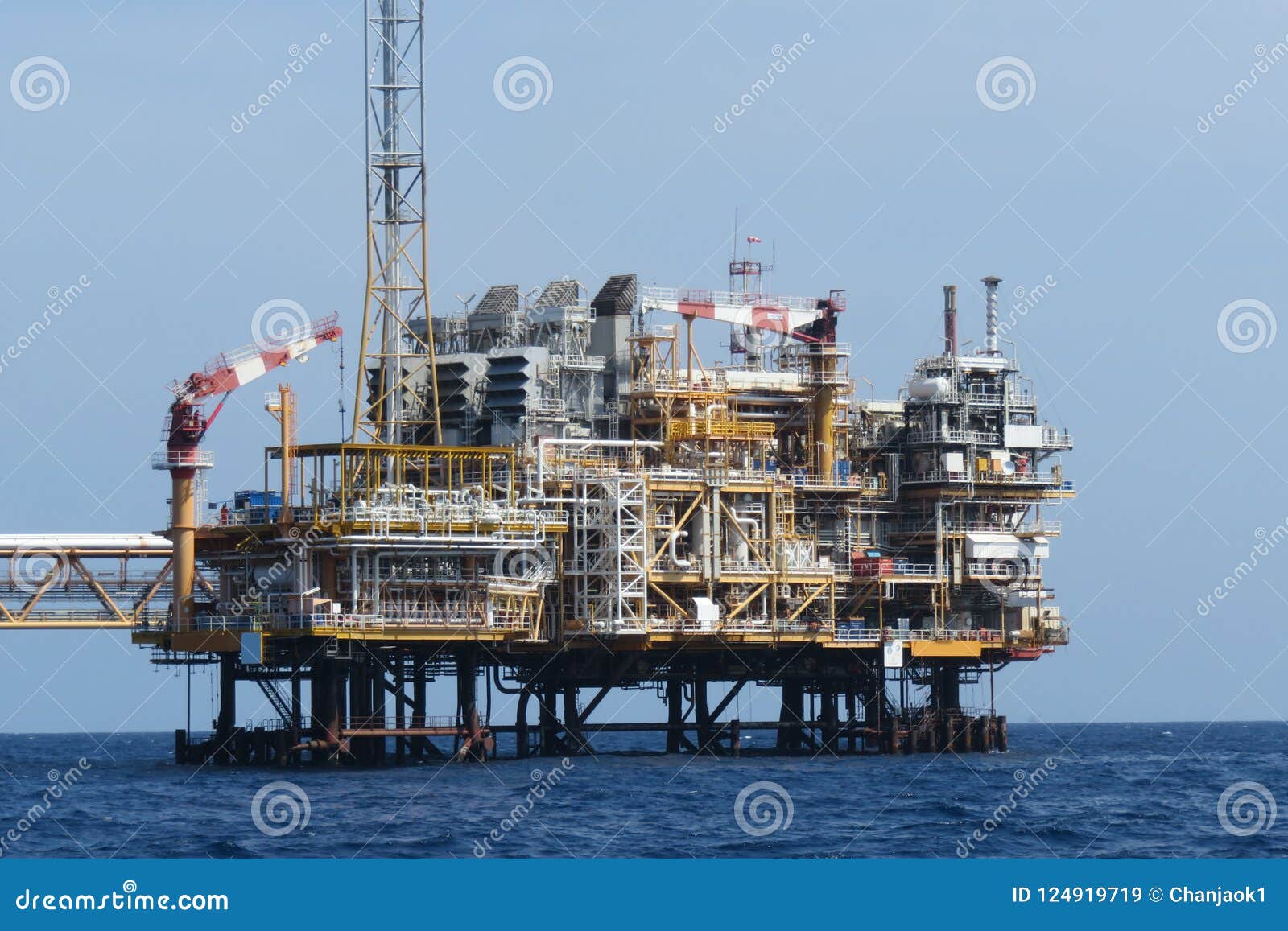Offshore Construction Platform for Production Oil and Gas, Oil and Gas ...