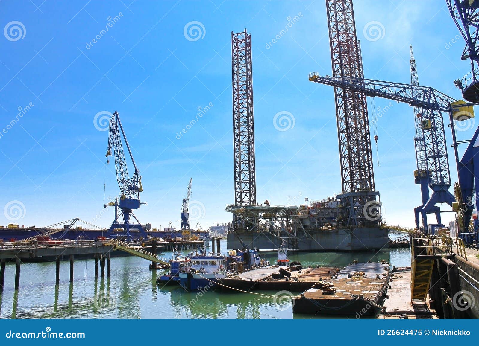 Offshore Drilling Platform in Repair Stock Image - Image of crane, high ...