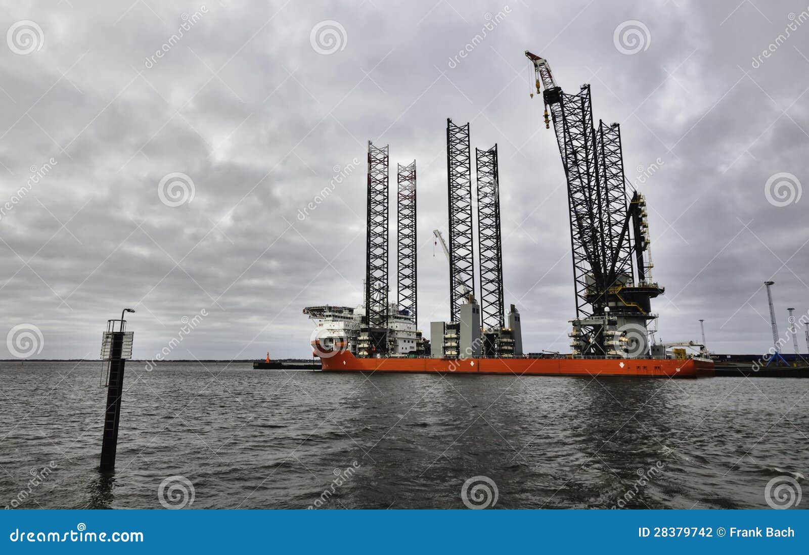 Offshore Drilling Rig in Esbjerg Harbor, Denmark Stock Photo - Image of ...