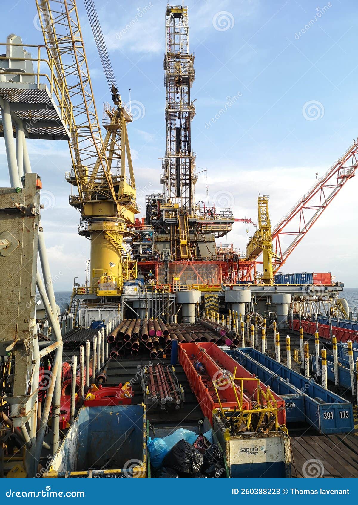 Offshore drilling rig editorial stock photo. Image of vehicle - 260388223