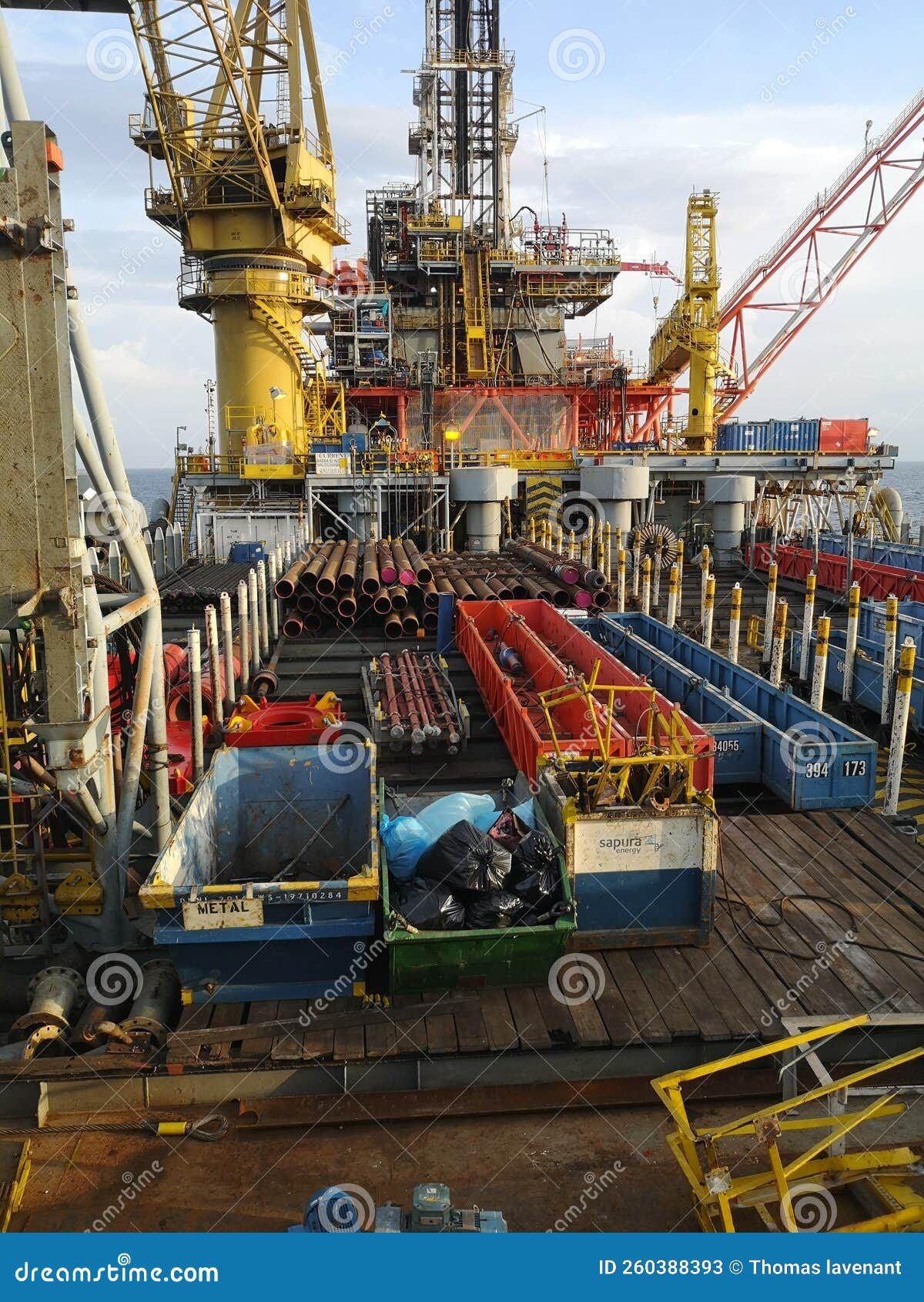 Offshore drilling rig editorial stock photo. Image of roughneck - 260388393