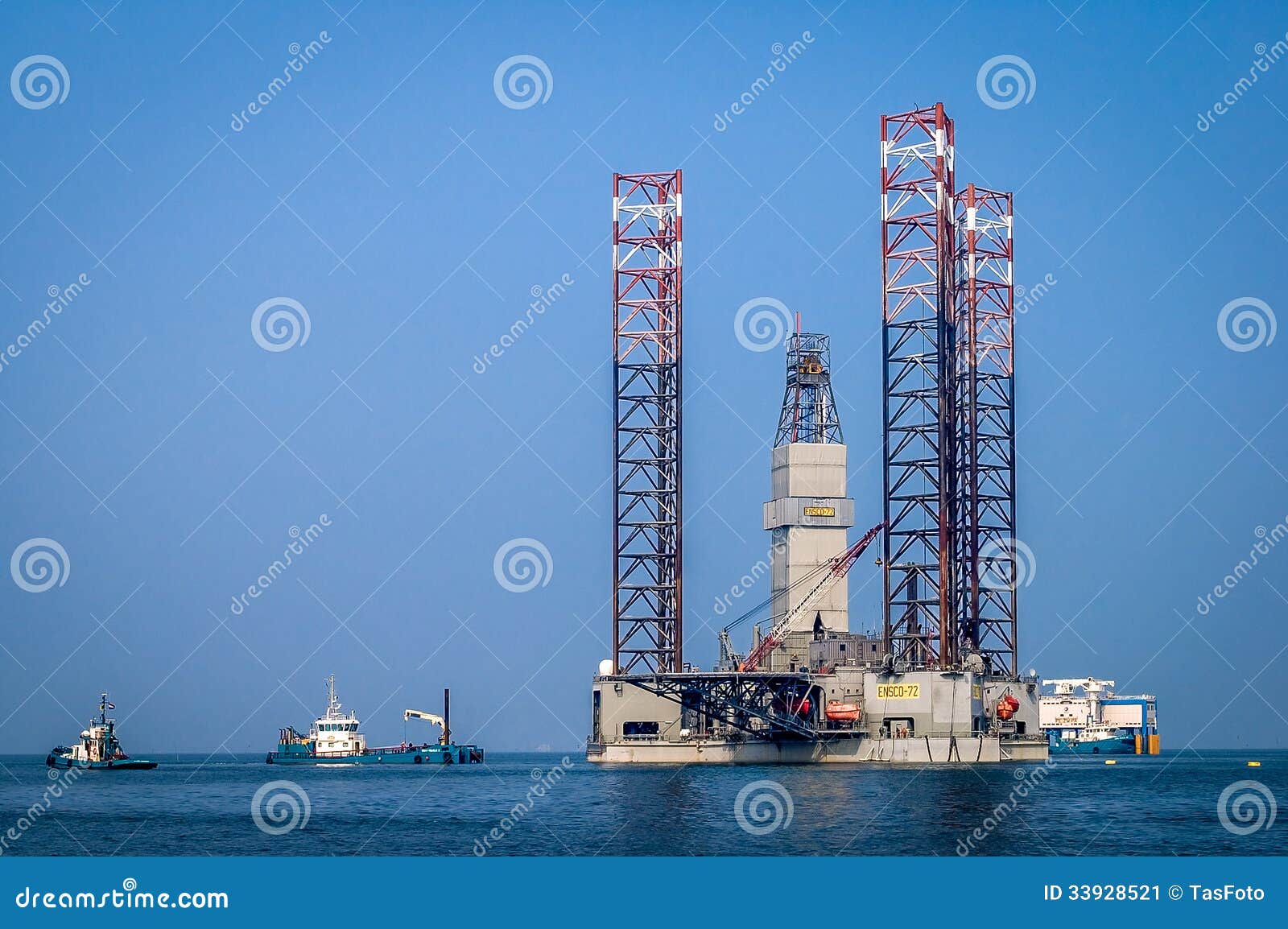 Offshore Gas Exploration Rig Editorial Photo - Image of offshore ...