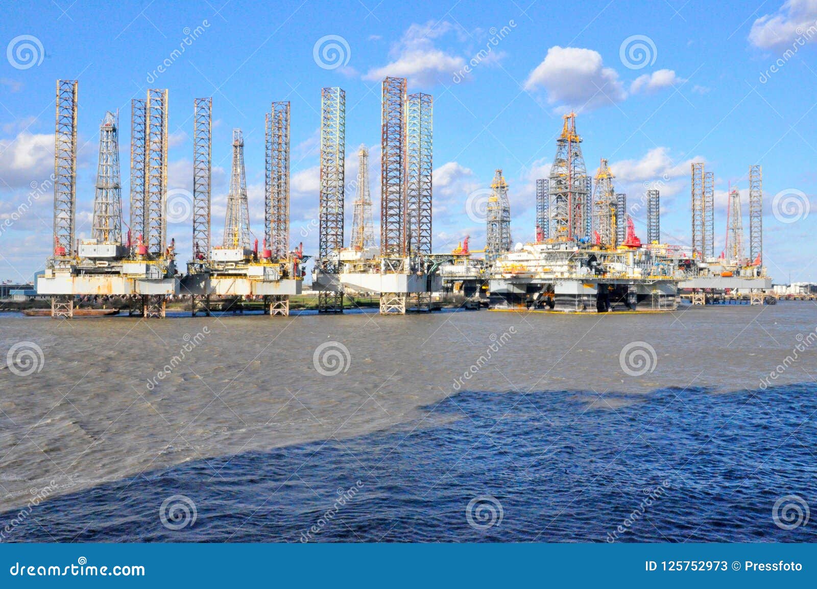 Offshore Oil Drilling Platforms Station Editorial Stock Photo - Image ...