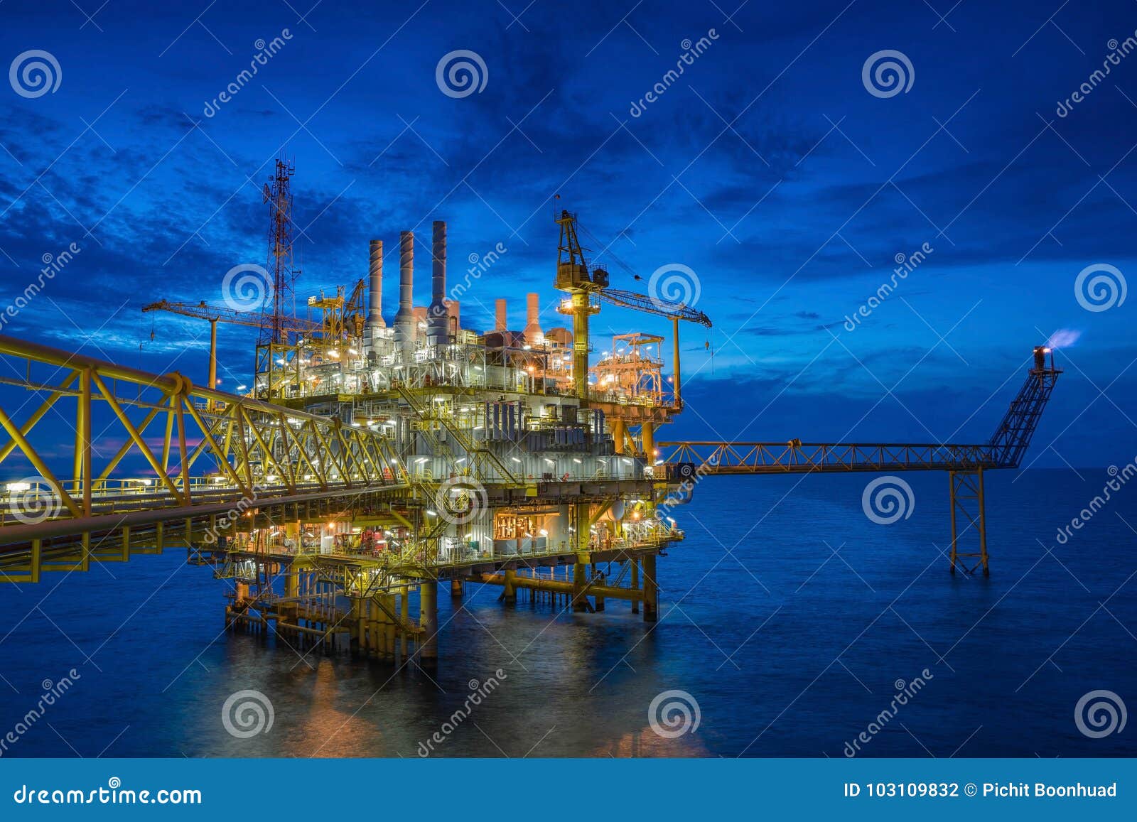 Offshore Oil and Gas Central Processing Platform in the Gulf of ...
