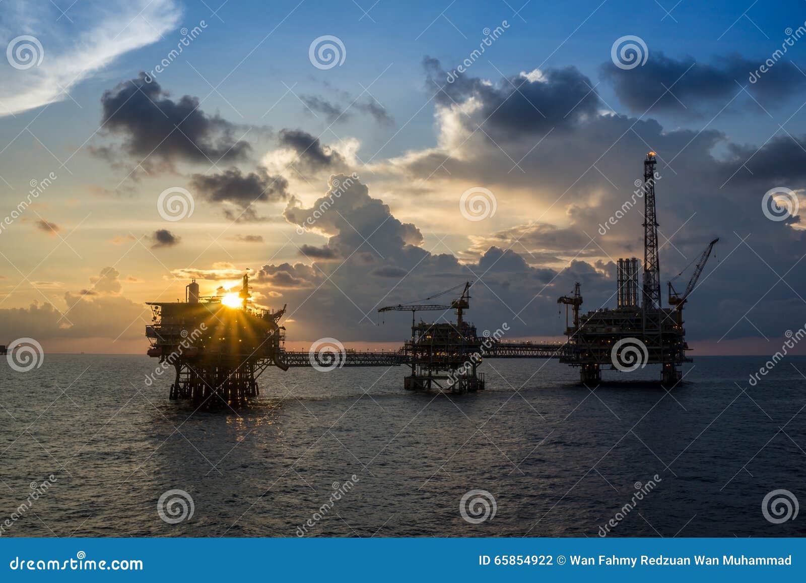 Offshore Oil and Gas Platform Stock Photo - Image of platform, offshore ...