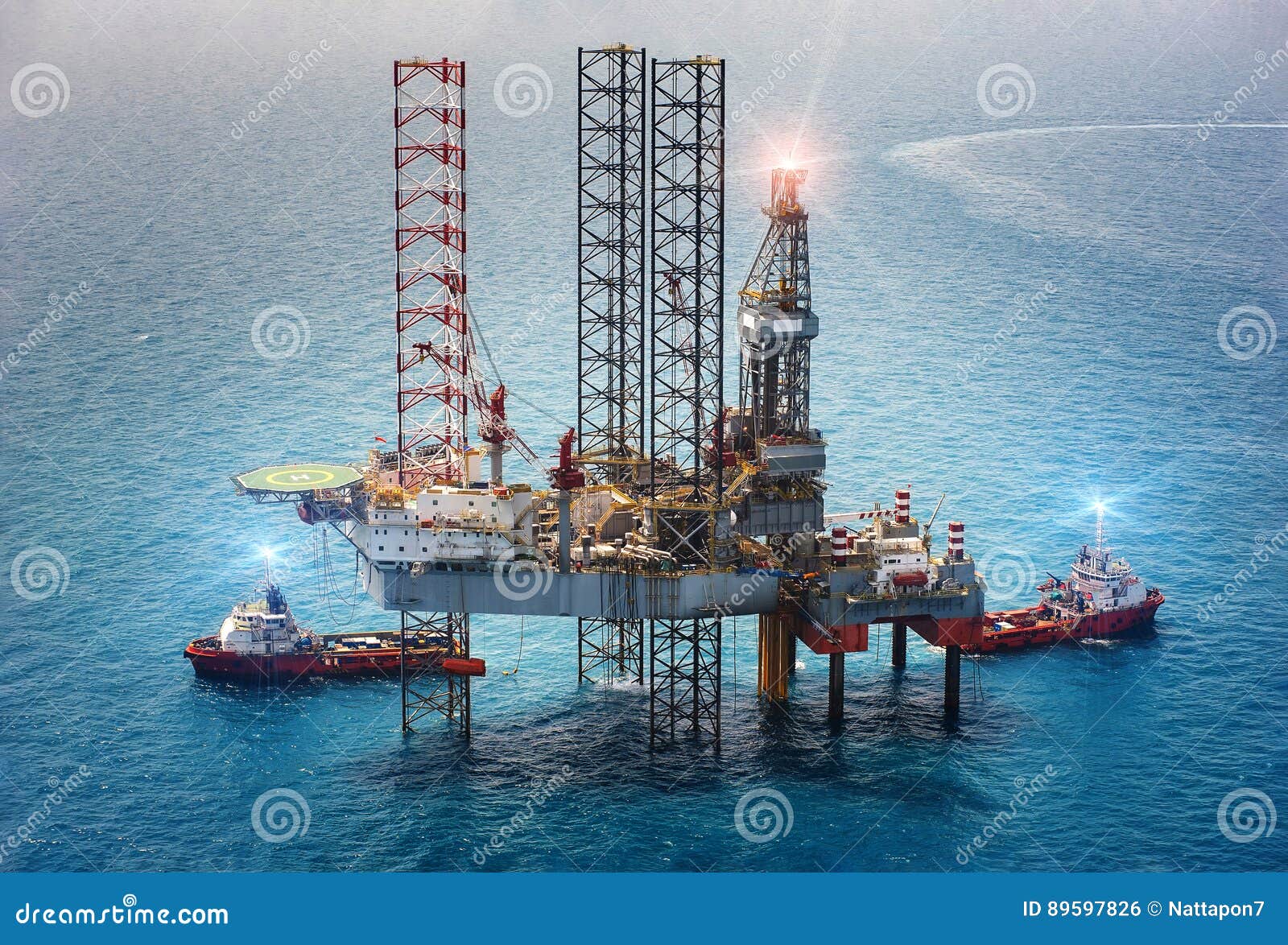 Offshore Oil Rig Drilling Platform Stock Photo - Image of industrial ...