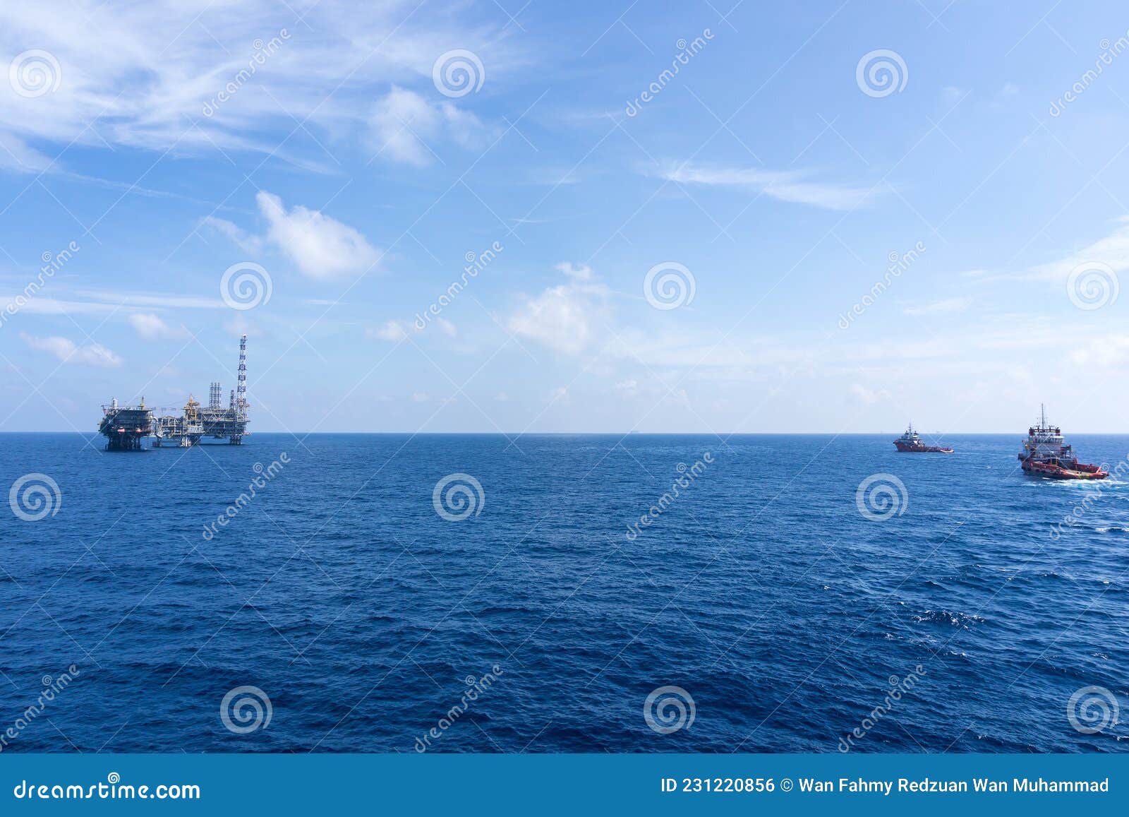 An Offshore Platform Complex at Oil Field Stock Photo - Image of ...