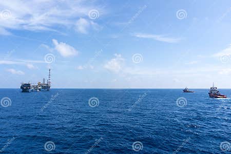 An Offshore Platform Complex at Oil Field Stock Photo - Image of ...